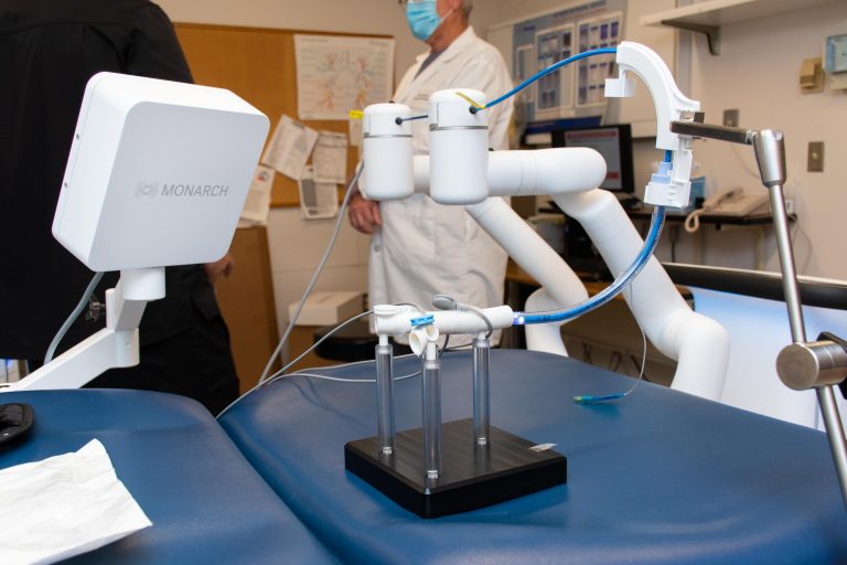 Deborah Performs First Robotic Procedure for Lung Cancer Detection ...